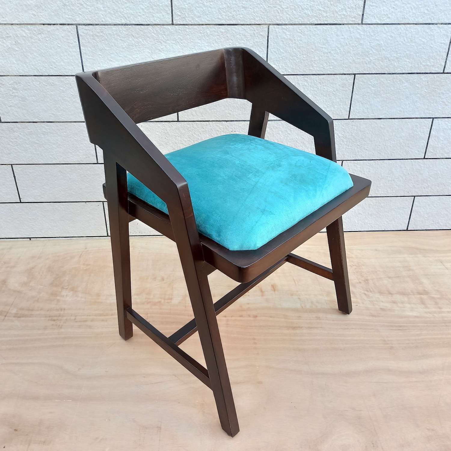 Buy Loria Chair Green Online in India | The Home Dekor