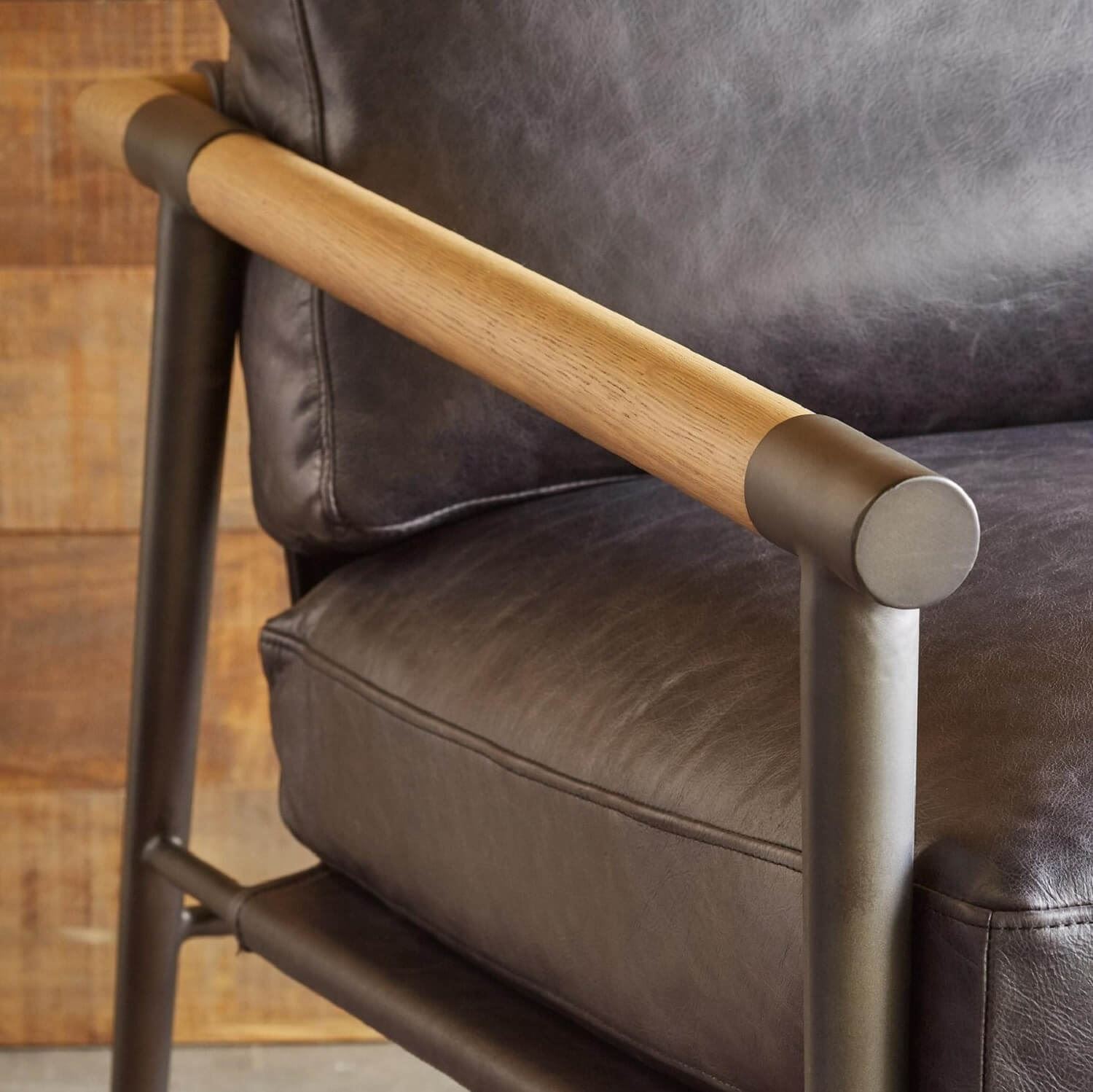 sereta chair for living room and bedroom furniture | The Home Dekor