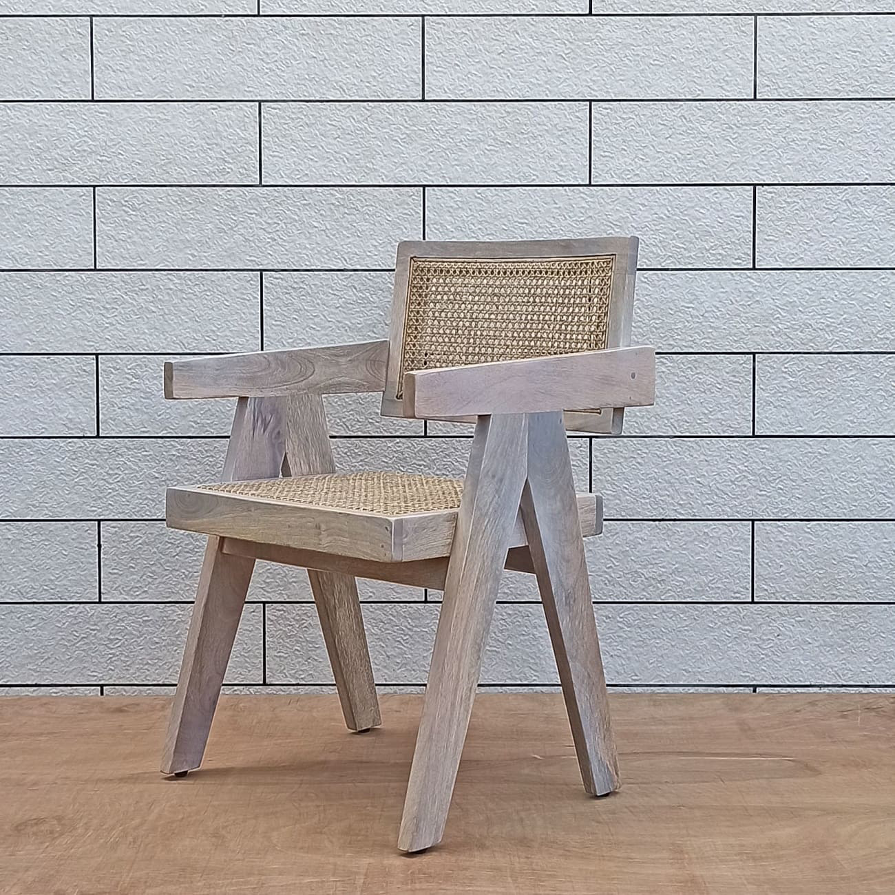 Buy Atlanta Chair Online in India | The Home Dekor